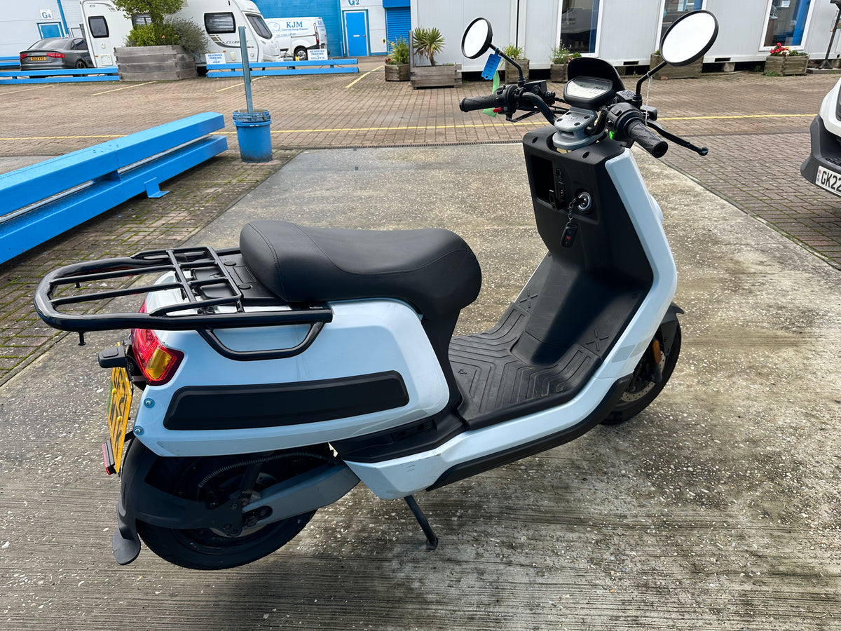 NIU NQi GT Pro Cargo - electric moped – Urban eBikes